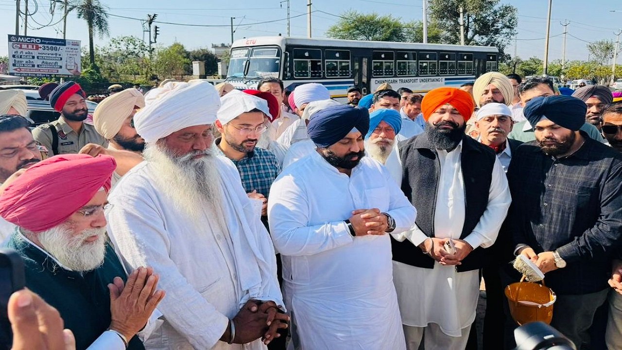 Anandpur Sahib Dons a Sacred White, 20,000 Litres of Paint Used for ...